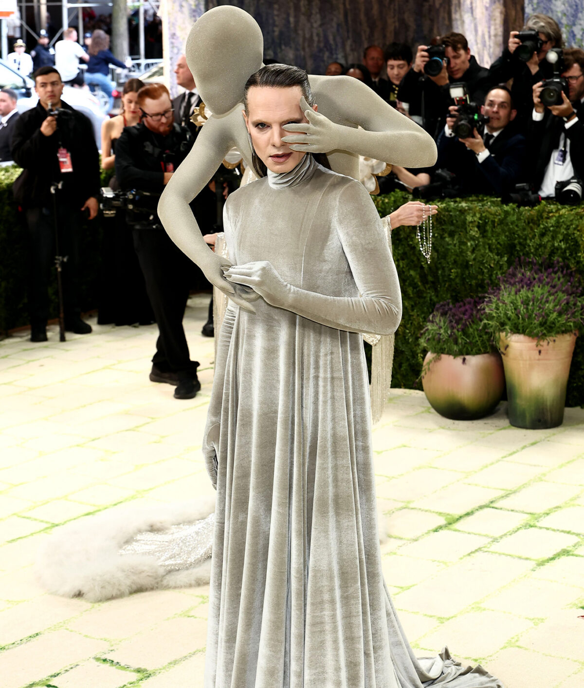 The Biggest and Most Unexpected Trend at the 2026 Met Gala Was...Hands