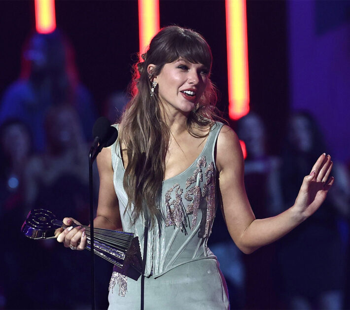 Everything You Need to Know About Taylor Swift - PureWow